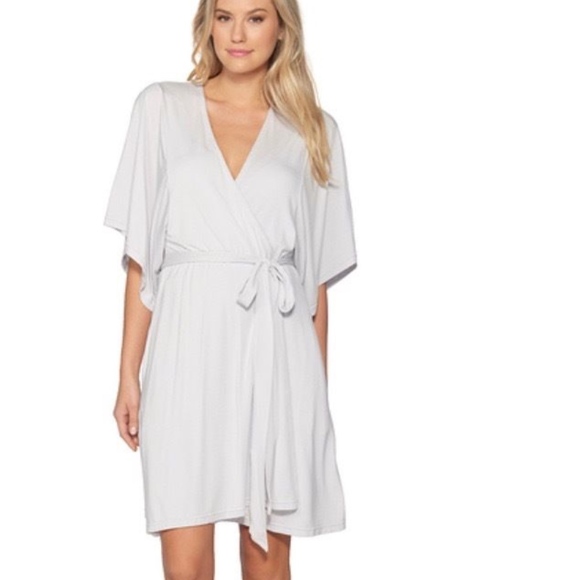 Barefoot Dreams | Intimates & Sleepwear | Barefoot Dreams Luxe Milk ...